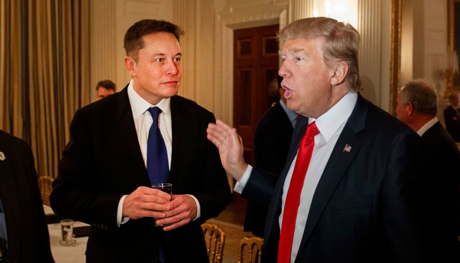 Trump Meets Elon Musk in Florida Amidst Speculation of Key Financial ...